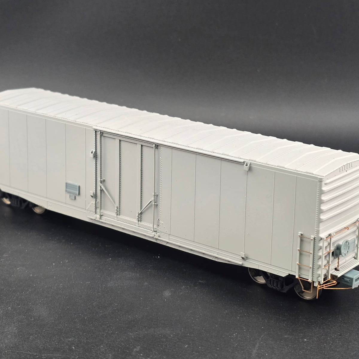 32045 KCS 50' BC - PS Plate C 11'1"IH – 3D Central